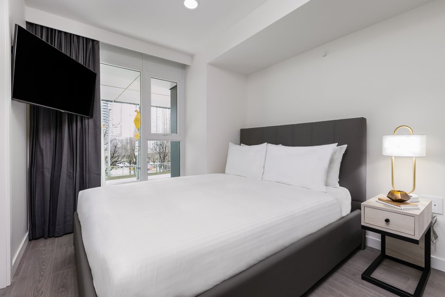 Photo Gallery | Level Vancouver Howe