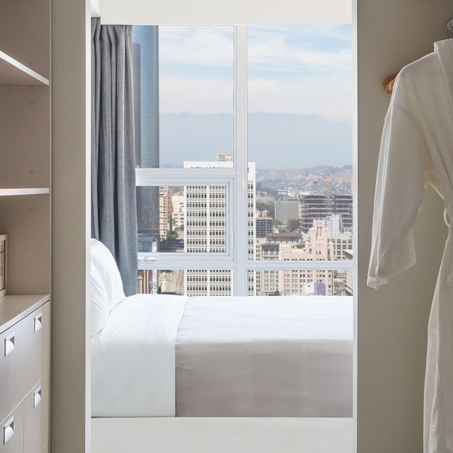 Luxury Hotel & Suites | Level Hotels & Furnished Suites