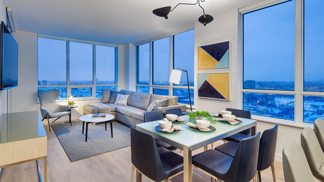 Photos Of Level Old Town Apartments | Level Chicago River North