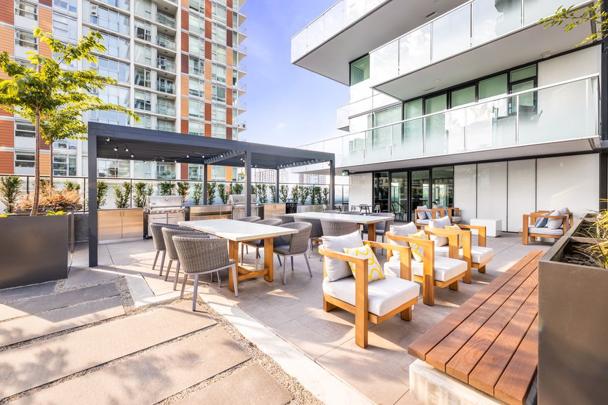 Photo Gallery | Level Vancouver Howe